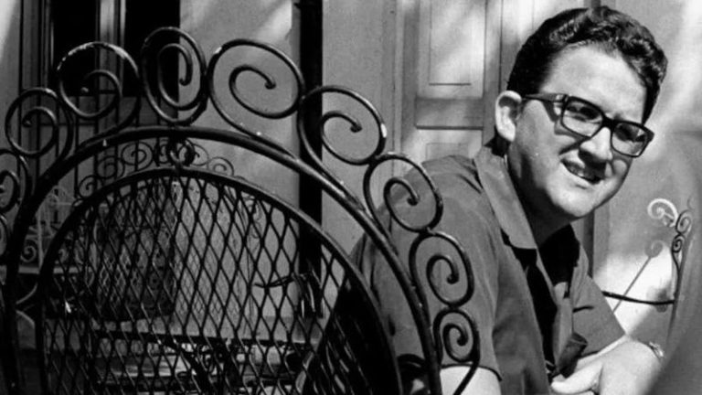 Sobre los héroes y otros poemas de Heberto Padilla